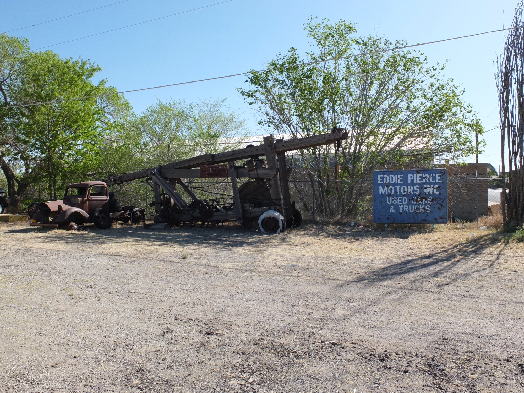 Philosophy Told in Marfa (liberated form) | semelinvita